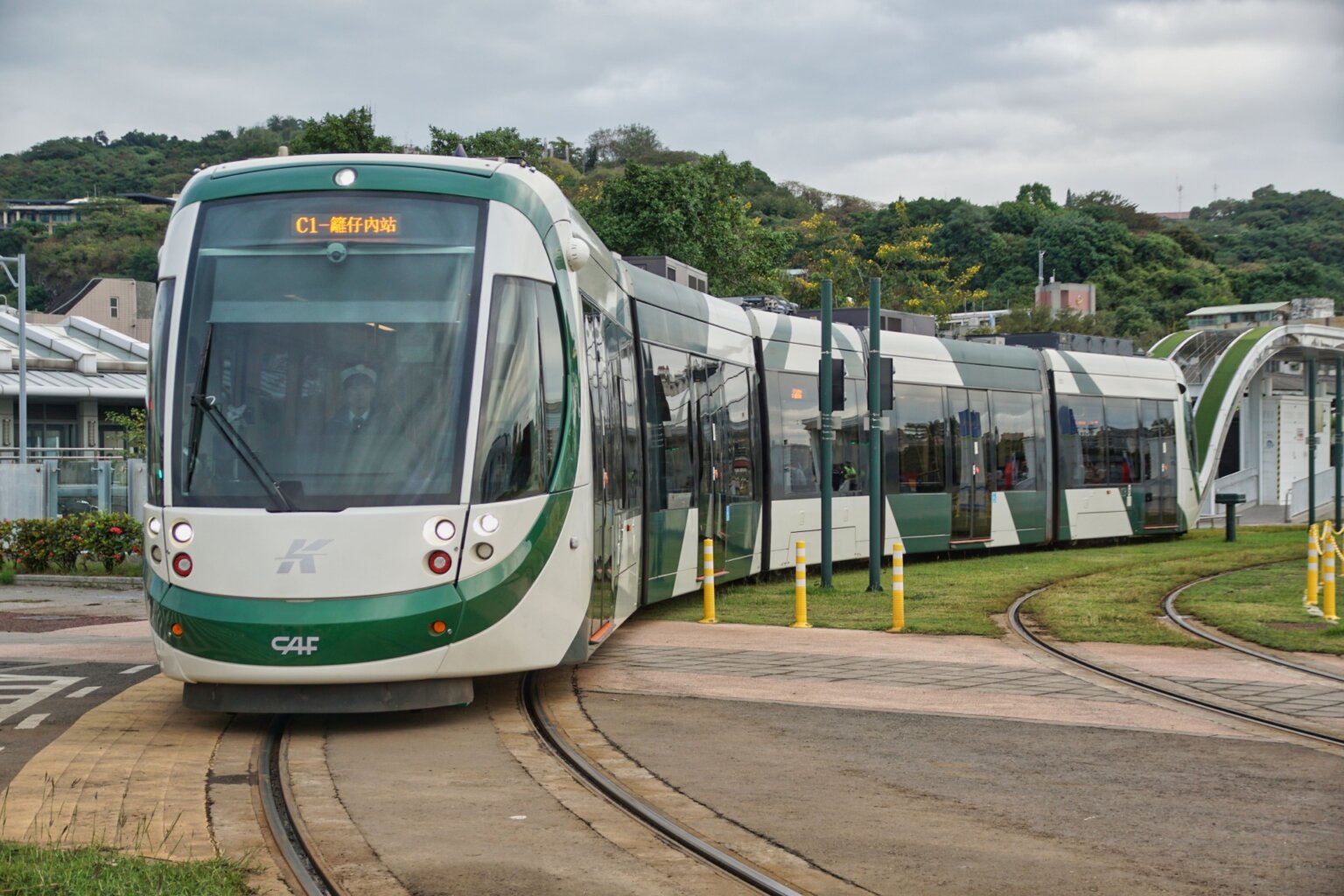 名古屋市の挑戦 SRTは都市の未来を切り拓くスマート路面公共交通システムになるか/日本や世界のBRT、LRT導入事例も紹介 - MICE TIMES ONLINE